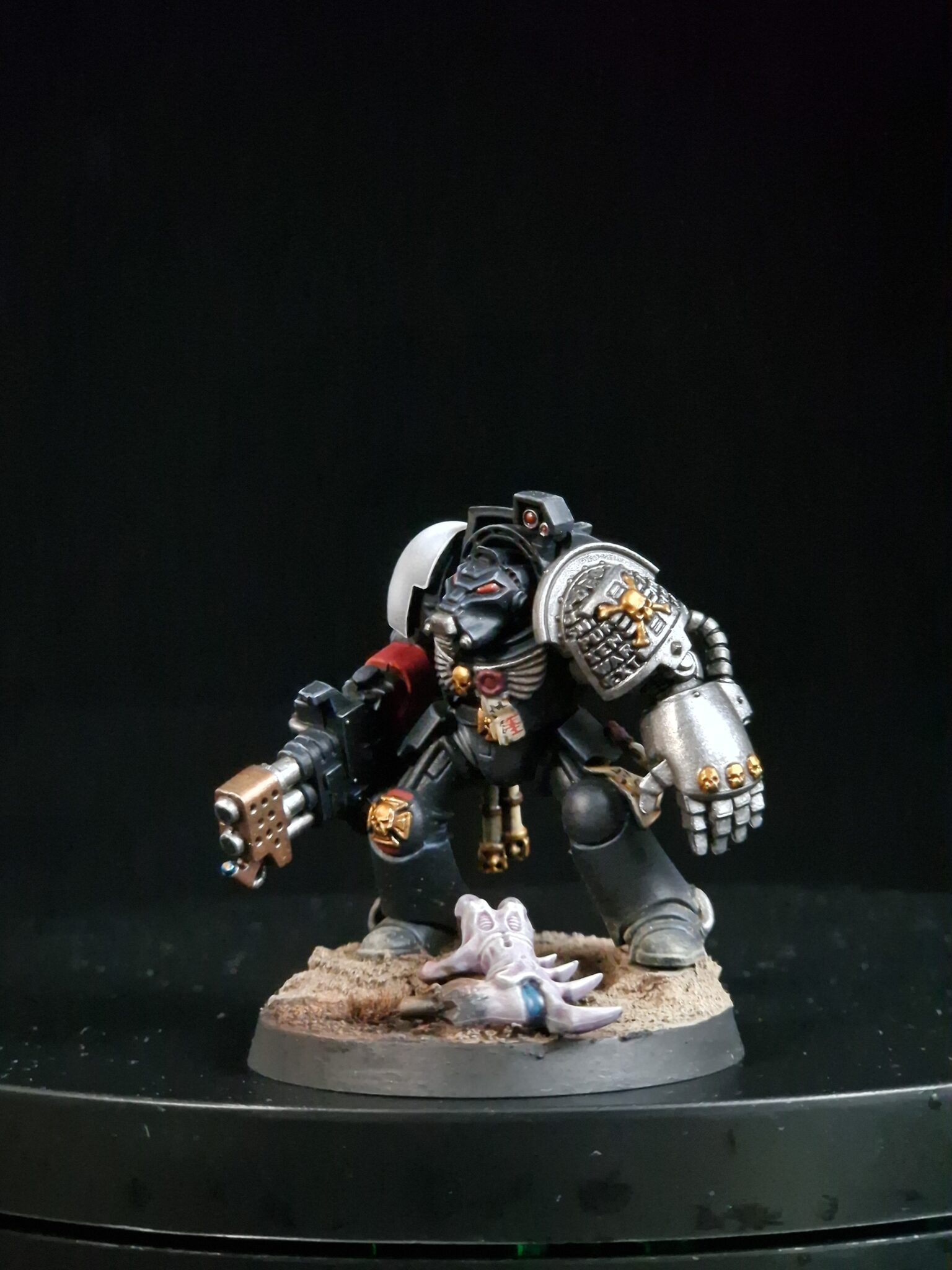 Warhammer 40k Factions Overview: Popular Armies & Races - Brushlikker